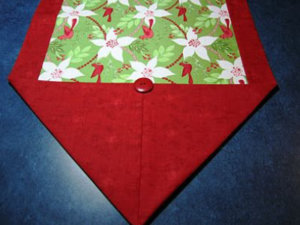 Ten Minute Table Runner Perfect For A Last Minute Gift - Quilting Cubby