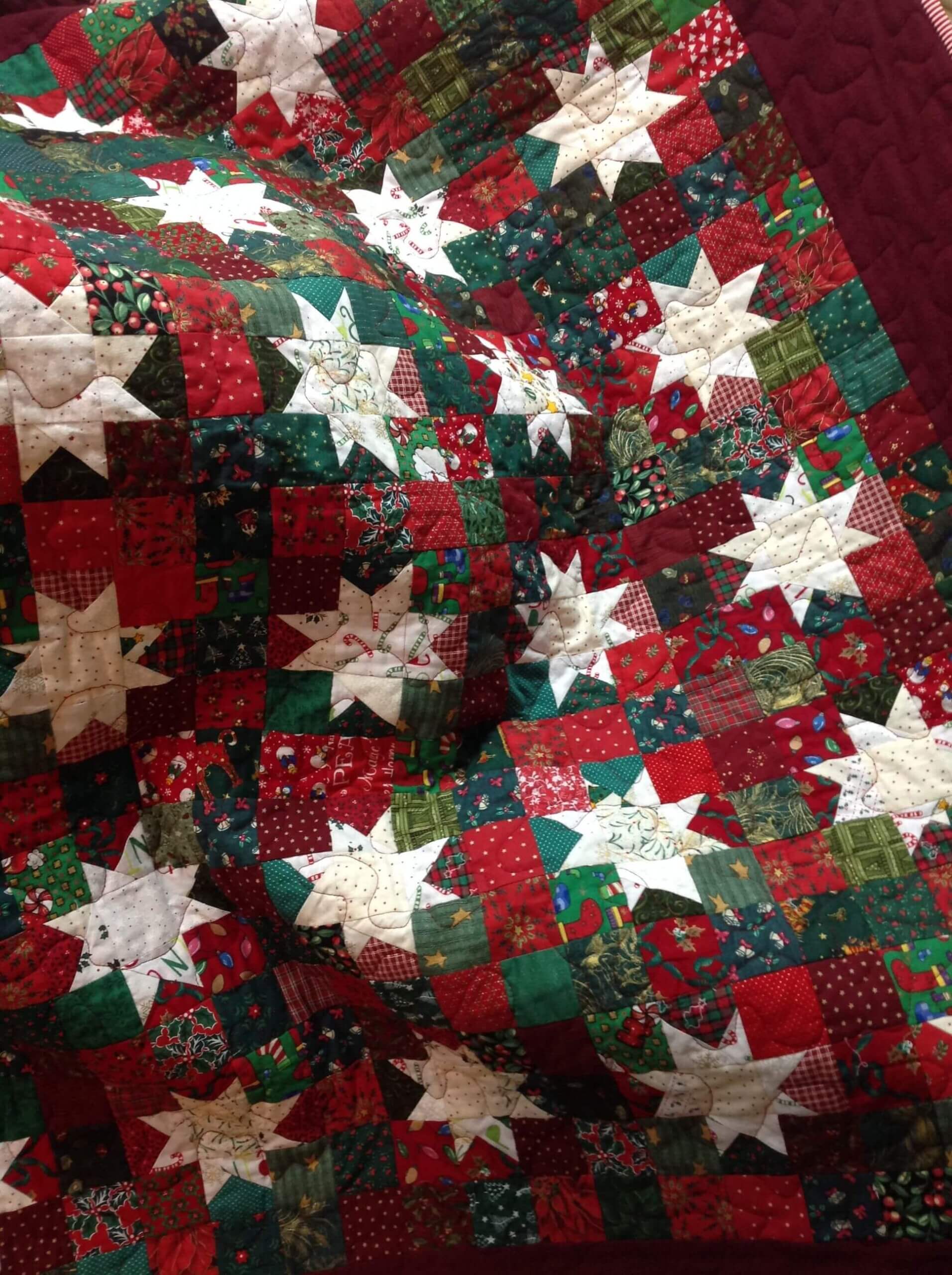 Holiday Jelly Roll To Frame A Christmas Star - Quilting Cubby